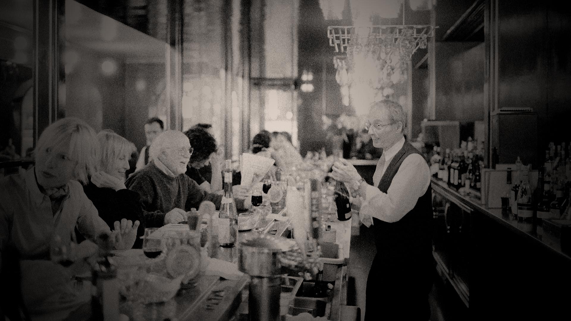 Restaurant l'Express Montréal | Brasserie Française à Montréal